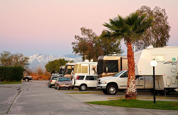 Shadow Hills RV Resort, Indio | Campendium
