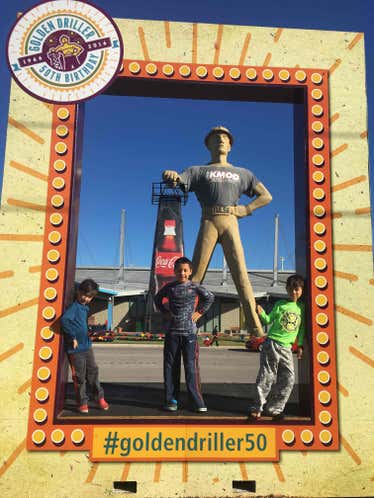 Photo of Golden Driller | Roadtrippers