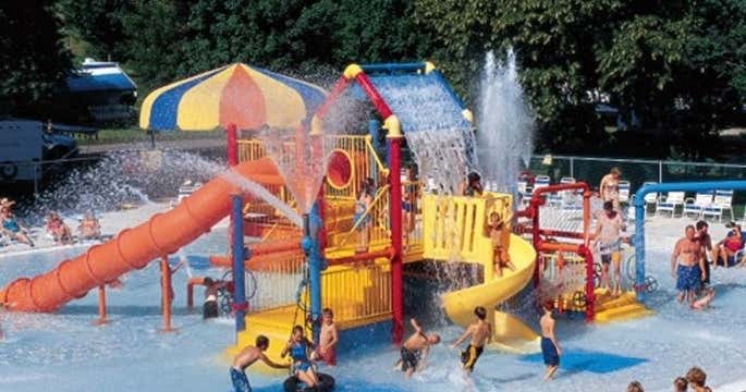 Kamp Dels, Waterville | Roadtrippers