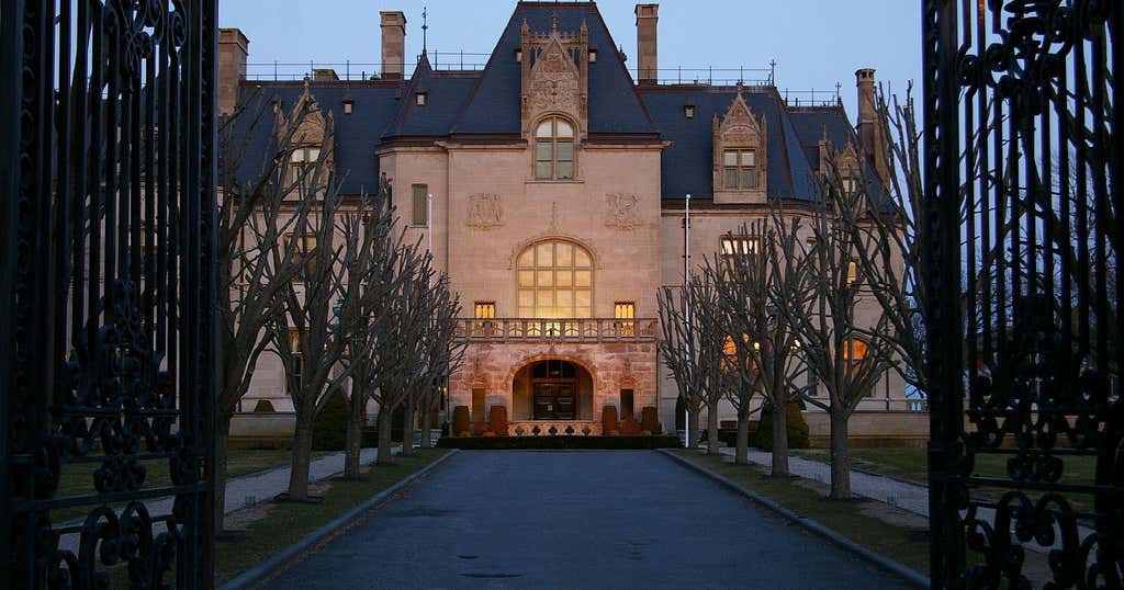 Ochre Court, Newport | Roadtrippers