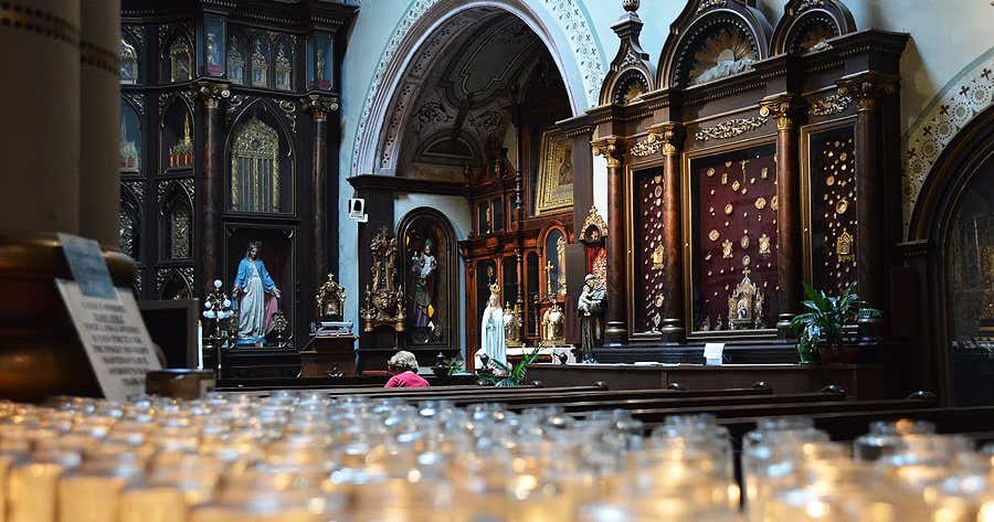 5000 Religious Relics at St. Anthonys Chapel, Pittsburgh | Roadtrippers