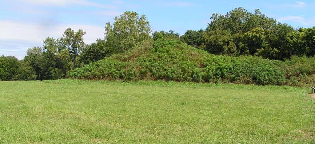 Indian Mounds and Outlaw Hideouts: Oklahoma's Wild History | Roadtrippers