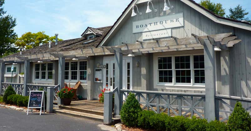 Boathouse Restaurant, Traverse City | Roadtrippers