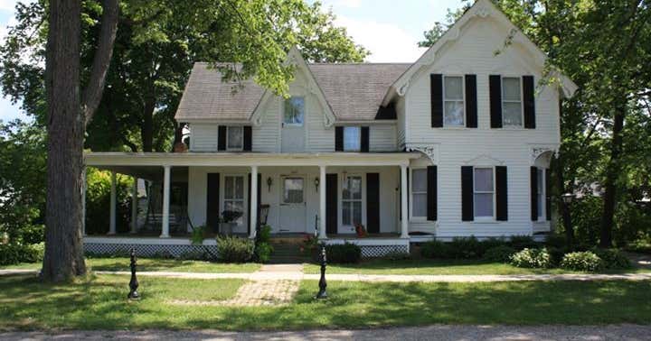 Holder House, North Branch | Roadtrippers