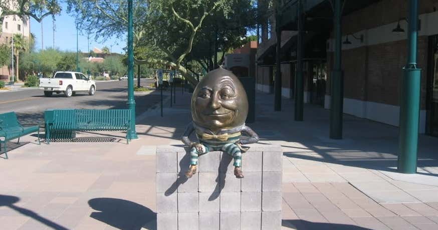 Humpty Dumpty Statue, Mesa | Roadtrippers