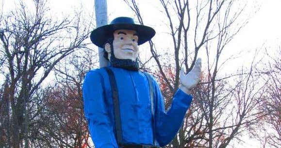 Big Amish Man Statue, Milford | Roadtrippers