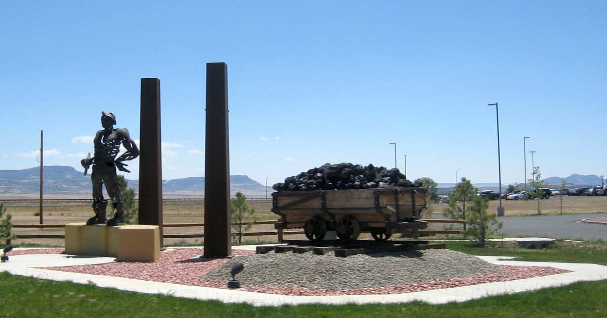 RoboCop Miner Statue, Raton | Roadtrippers