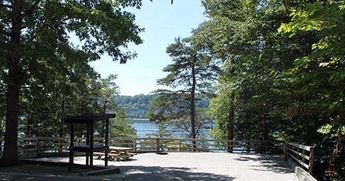 Lake Cumberland - COE/Cumberland Point Rec Area, Nancy | Roadtrippers