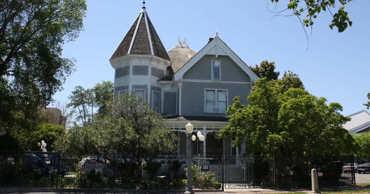 Meux Home Museum, Fresno | Roadtrippers