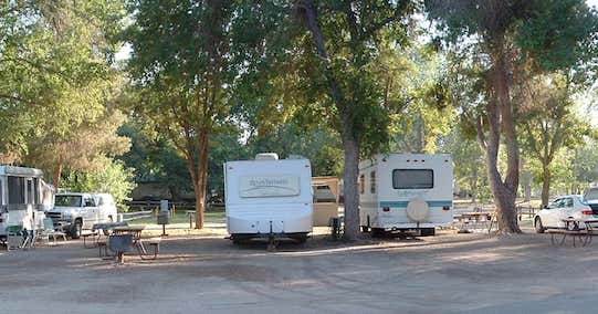 Shady Oasis Kampground, Victorville | Roadtrippers