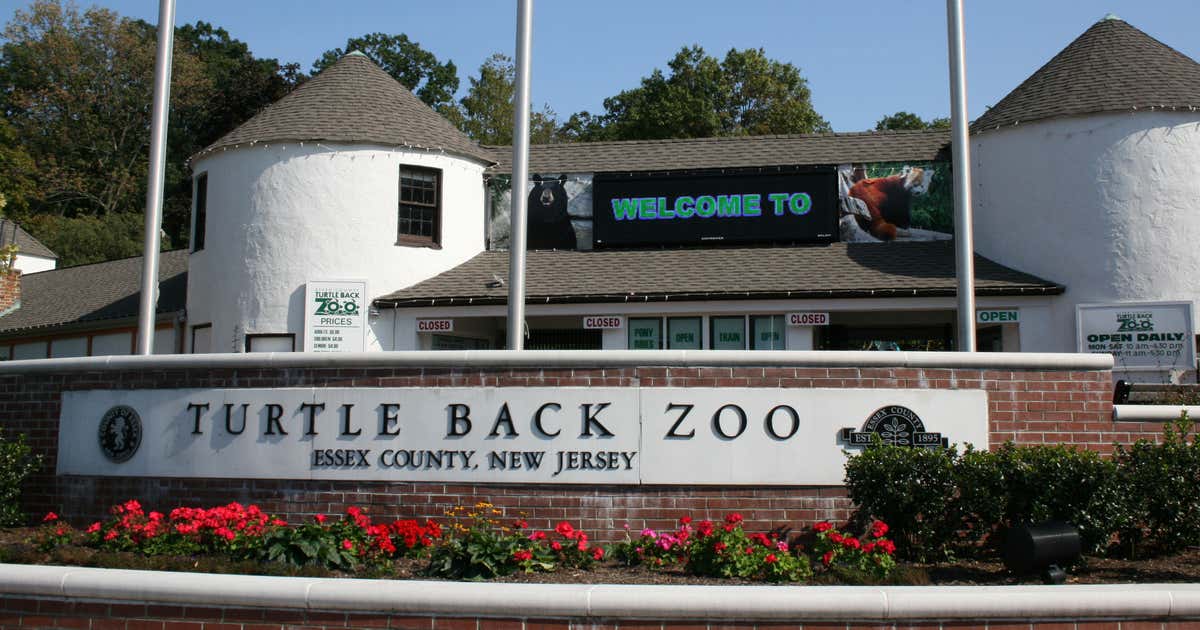 Turtle Back Zoo, West Orange | Roadtrippers