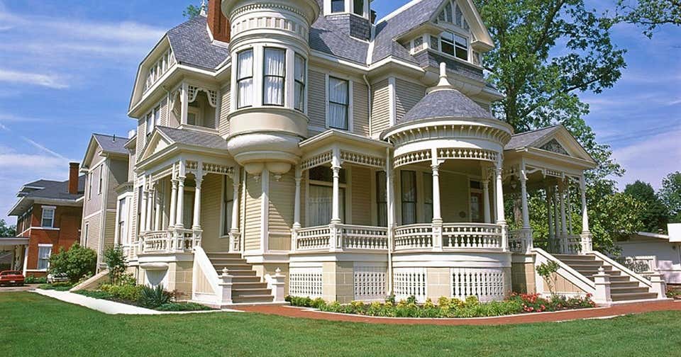 Pillow Thompson House, St. Francis | Roadtrippers
