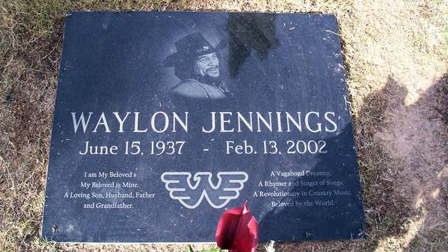 Waylon Jennings Grave