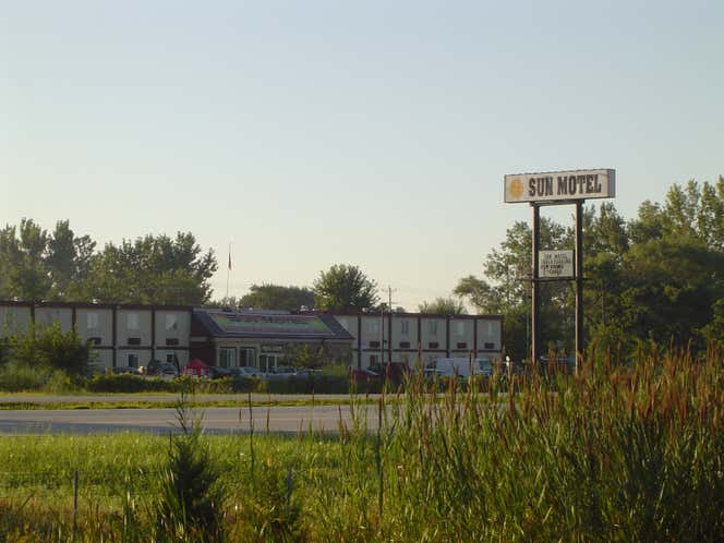 Photo of Sun Motel | Roadtrippers