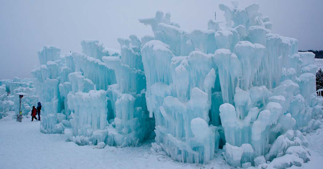 Ice castles, winter festivals, and frozen attractions | Roadtrippers