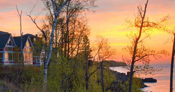 Cove Point Lodge, Beaver Bay | Roadtrippers