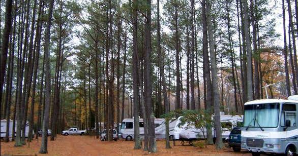 Camp Cardinal RV Resort, Hayes | Roadtrippers