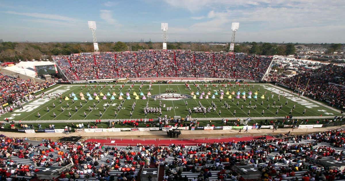 Ladd-Peebles Stadium, Mobile | Roadtrippers