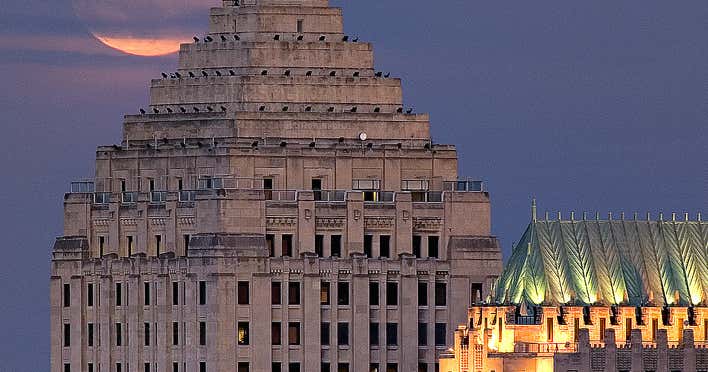 Gulf Tower, Pittsburgh | Roadtrippers