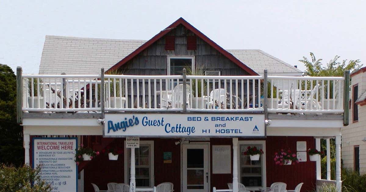 Angie’s Guest Cottage & Hostel, Virginia Beach | Roadtrippers