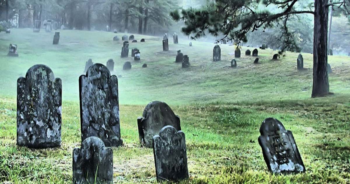 Cutler Cemetery, Wilmington | Roadtrippers