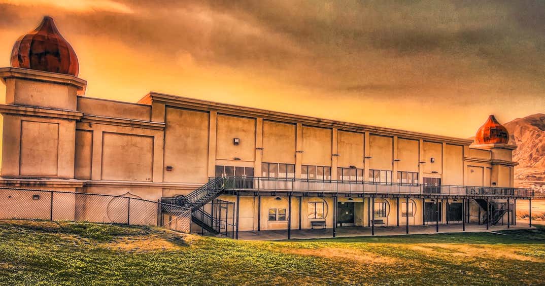 The Saltair, Magna | Roadtrippers