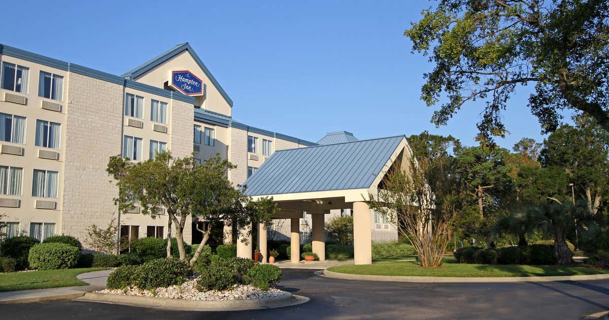 Hampton Inn & Suites Raleigh Cary Lenovo Center, Raleigh | Roadtrippers