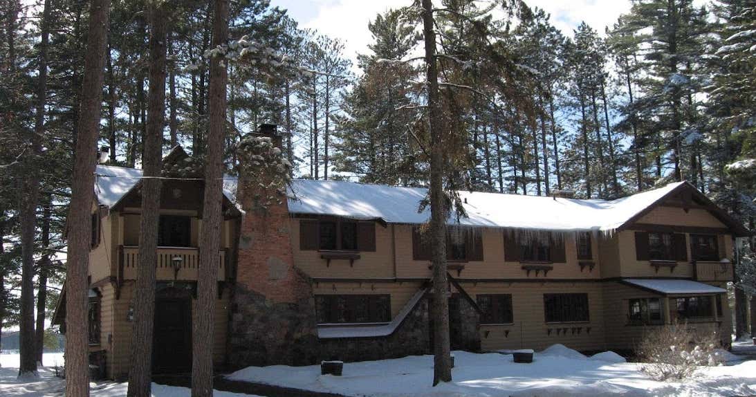 Little Bohemia Lodge, Manitowish Waters | Roadtrippers