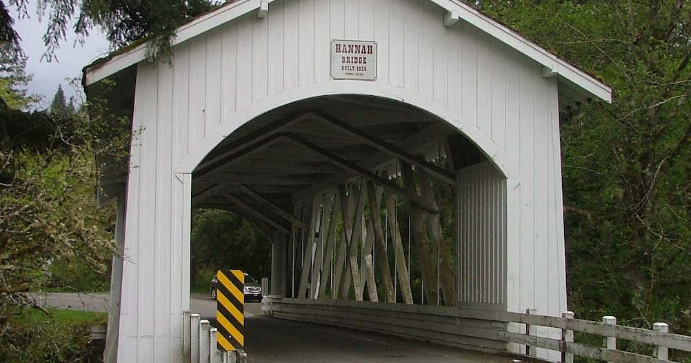 Hannah Bridge, Scio | Roadtrippers