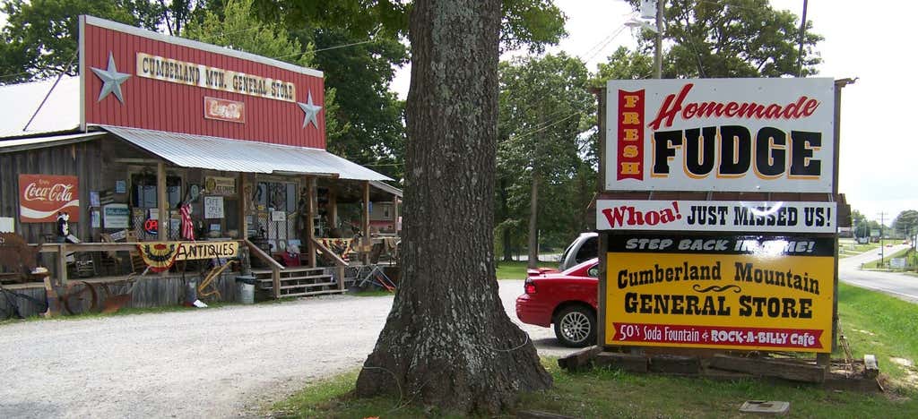 Waterfalls & wine tucked away among the Cumberland Mountains | Roadtrippers