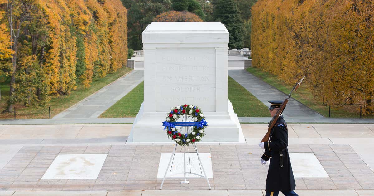 Tomb Of The Unknowns, Arlington | Roadtrippers