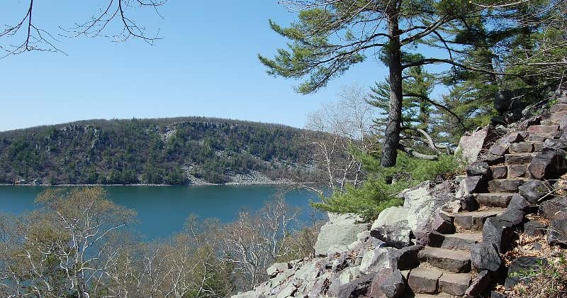 Devils Lake Trail, Bend | Roadtrippers