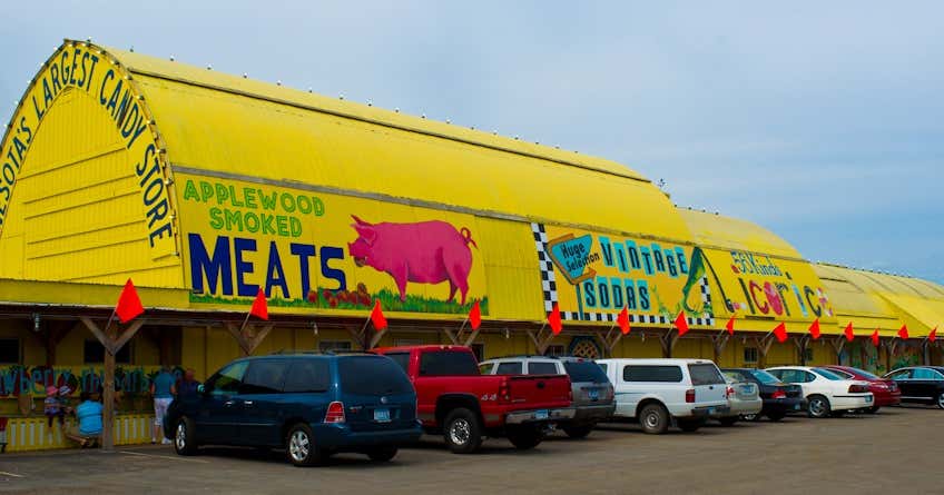 Minnesota's Largest Candy Store, Jordan | Roadtrippers