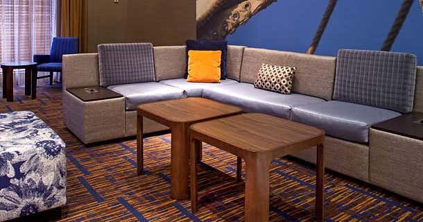 Courtyard By Marriott Baltimore Downtown/inner Harbor, Baltimore ...