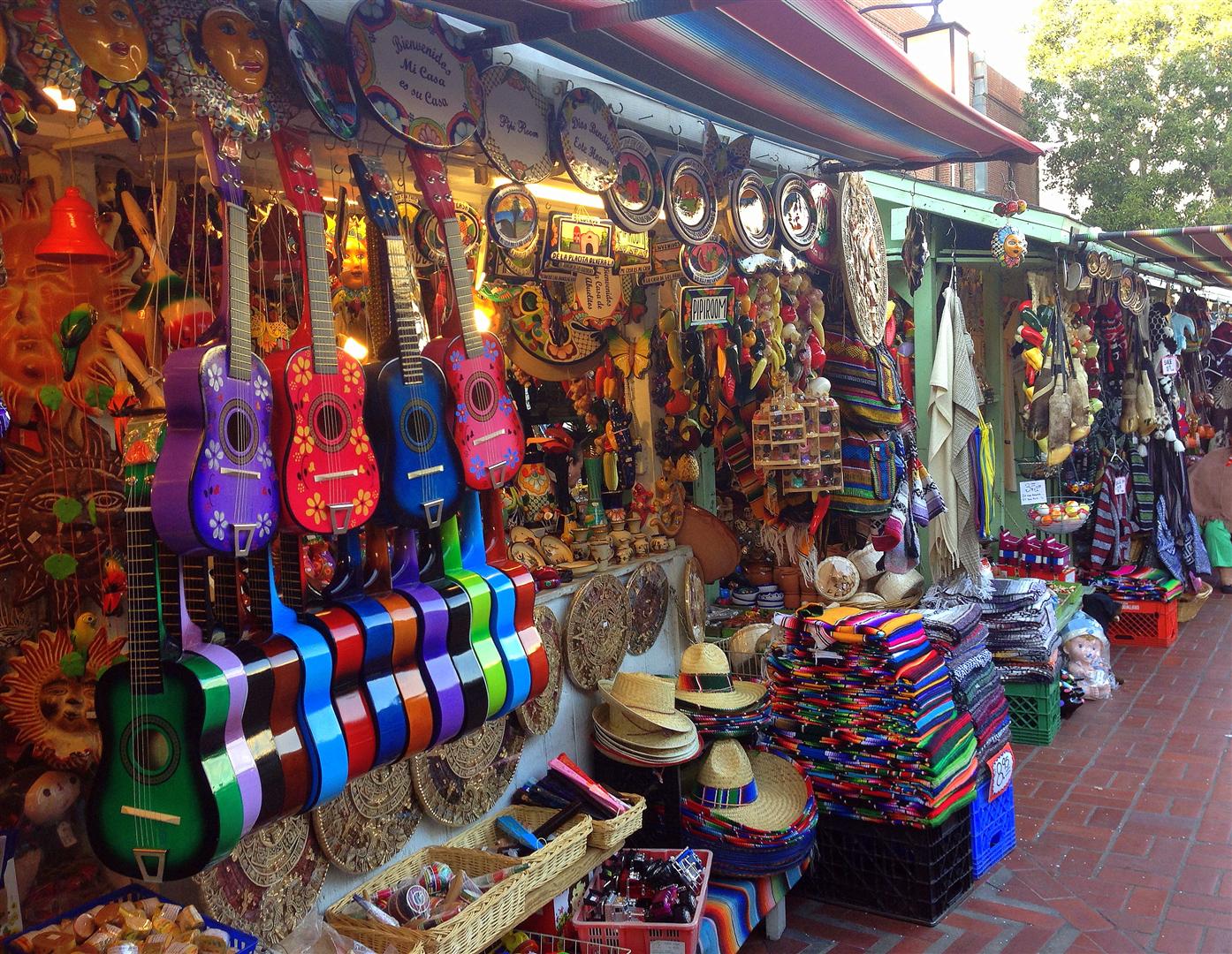 Olvera Street, Los Angeles | Roadtrippers