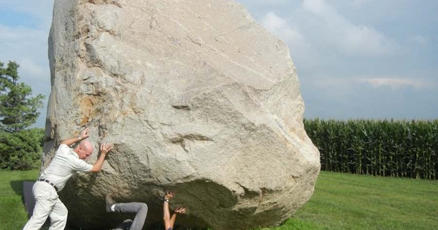 Slayton Rock, Casey | Roadtrippers