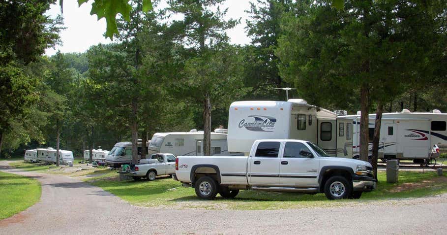 Lake Columbia RV Park, Magnolia | Roadtrippers