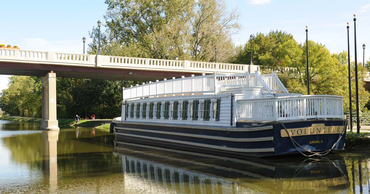 LaSalle Canal Boat, LaSalle | Roadtrippers