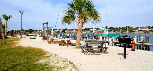 Emerald Beach RV Park, Navarre | Roadtrippers