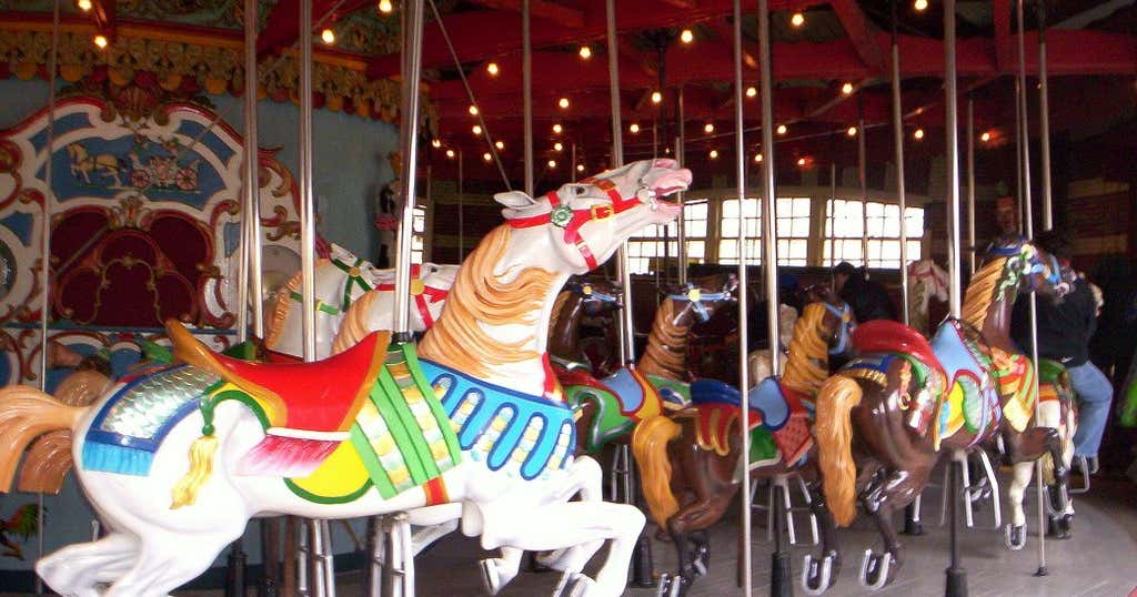 Central Park Carousel, New York | Roadtrippers