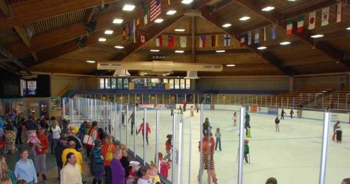 Dobson Ice Arena, Vail | Roadtrippers