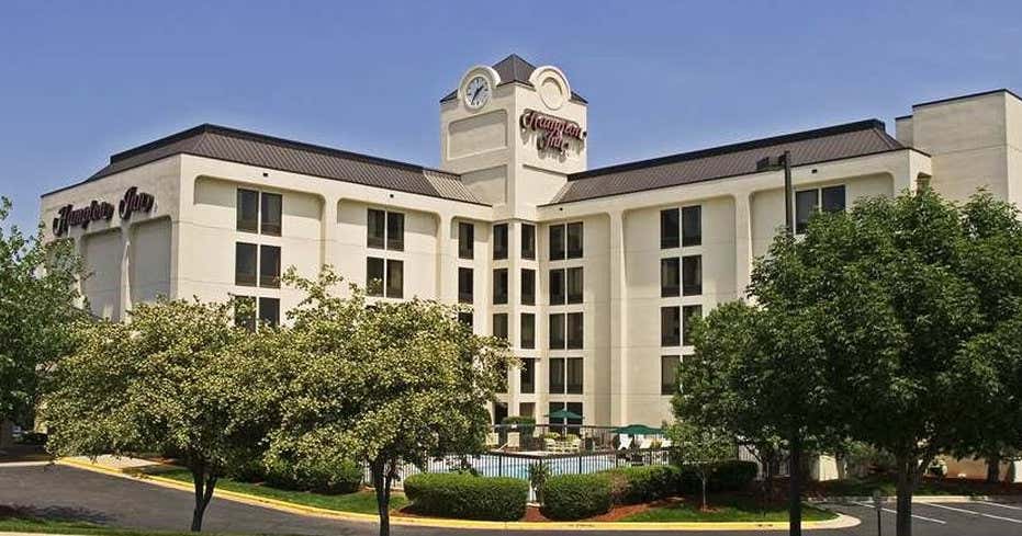 Hampton Inn Kansas City/Overland Park, Overland Park | Roadtrippers