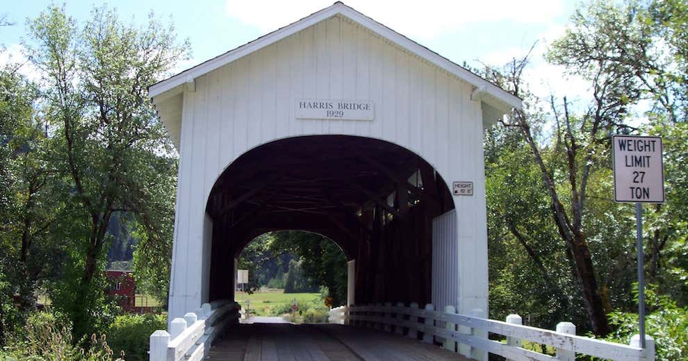 Harris Covered Bridge, Philomath | Roadtrippers