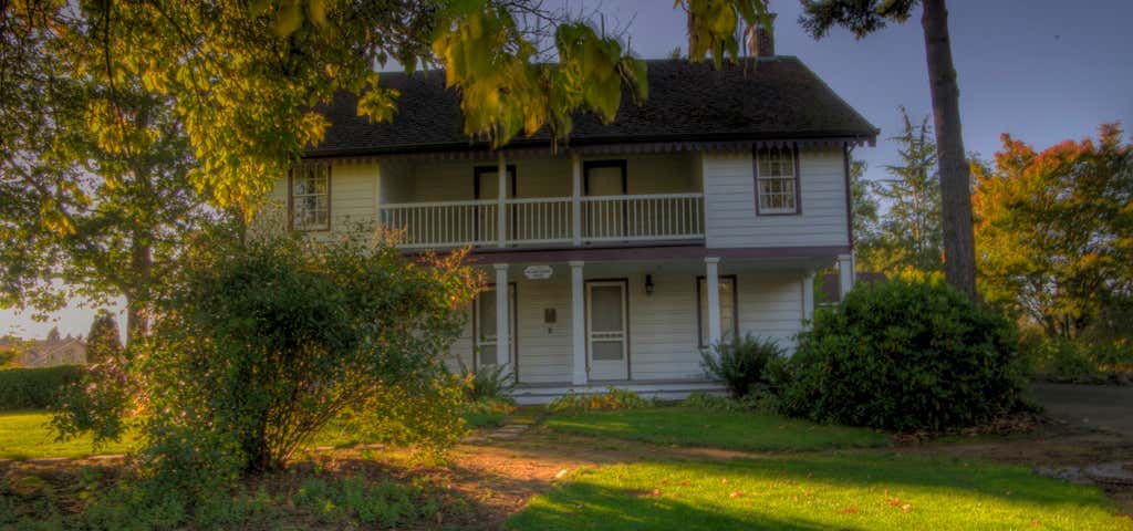 Rose Farm, Oregon City | Roadtrippers