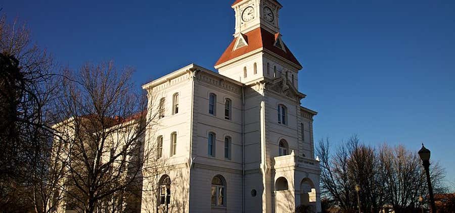 Benton County Courthouse, Corvallis | Roadtrippers
