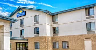 Days Inn Denver International Airport, Denver | Roadtrippers