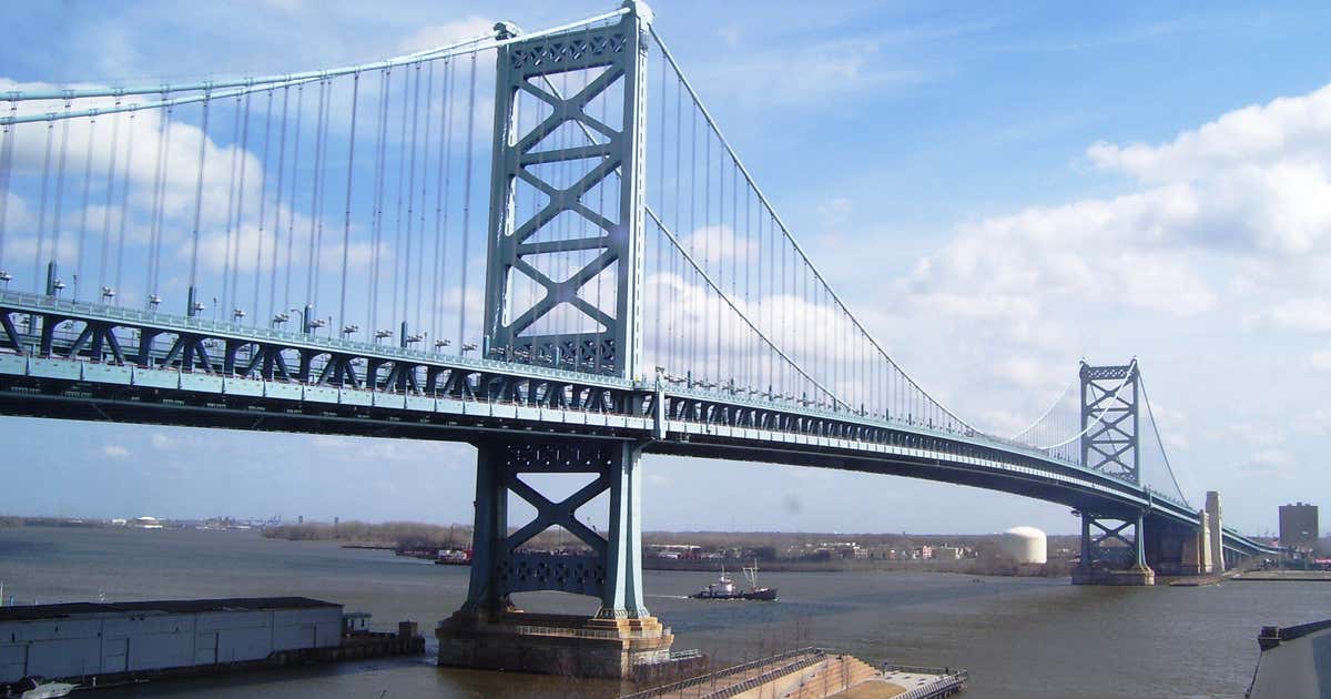 Benjamin Franklin Bridge, Philadelphia | Roadtrippers