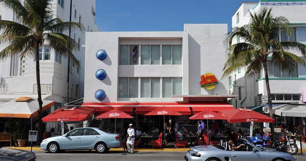 Johnny Rockets, Miami | Roadtrippers
