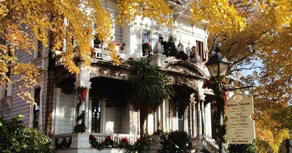 McHenry Mansion, Modesto | Roadtrippers
