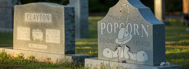 Photo of Mount Olivet Circus Cemetery | Roadtrippers